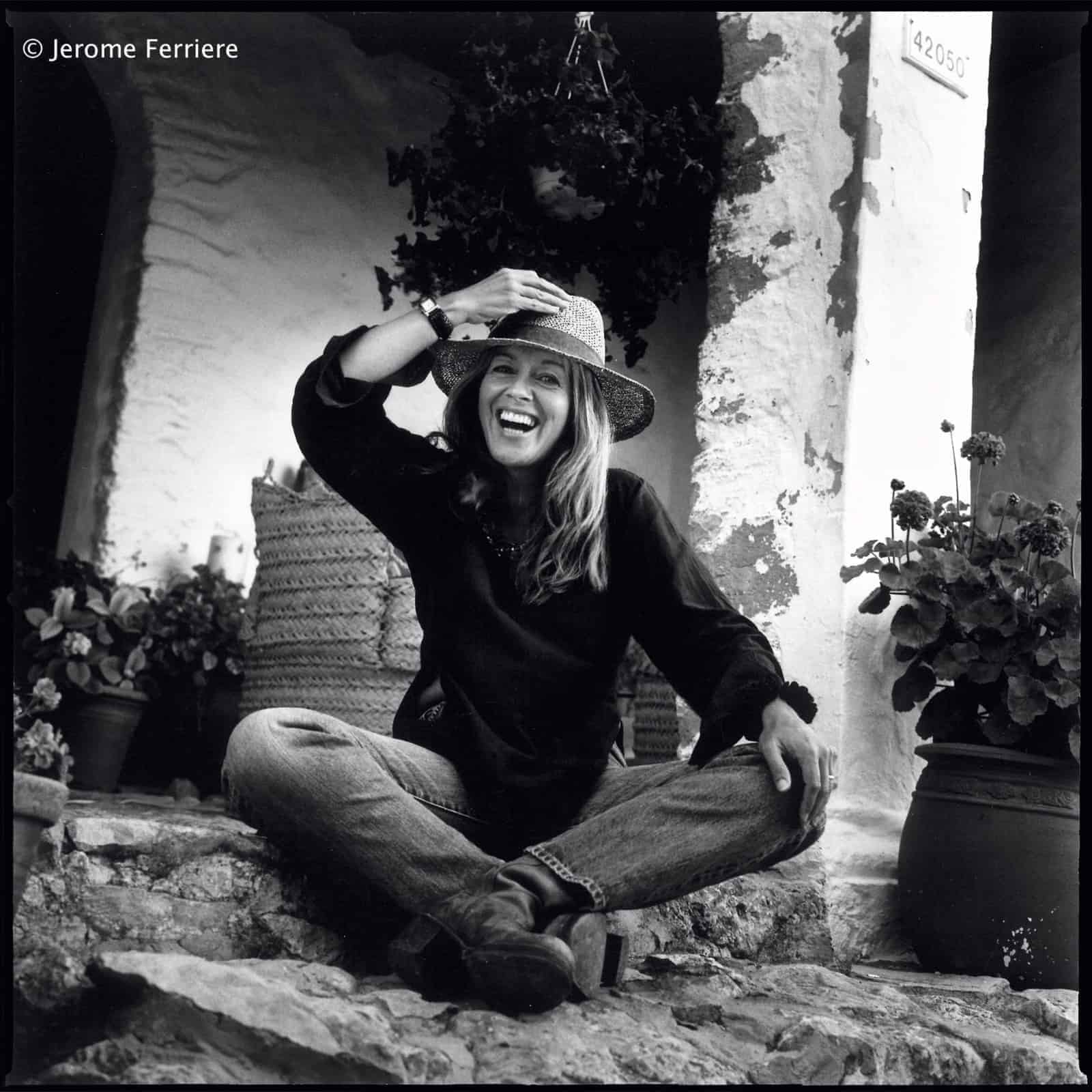 Meet Victoria Durrer Gasse - La Galeria Elefante Ibiza